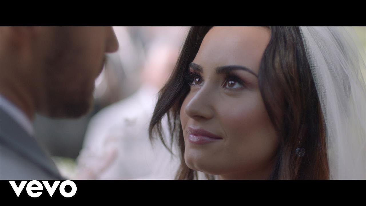 Demi Lovatos Tell Me You Love Me Video Is Making Everyone Cry Like